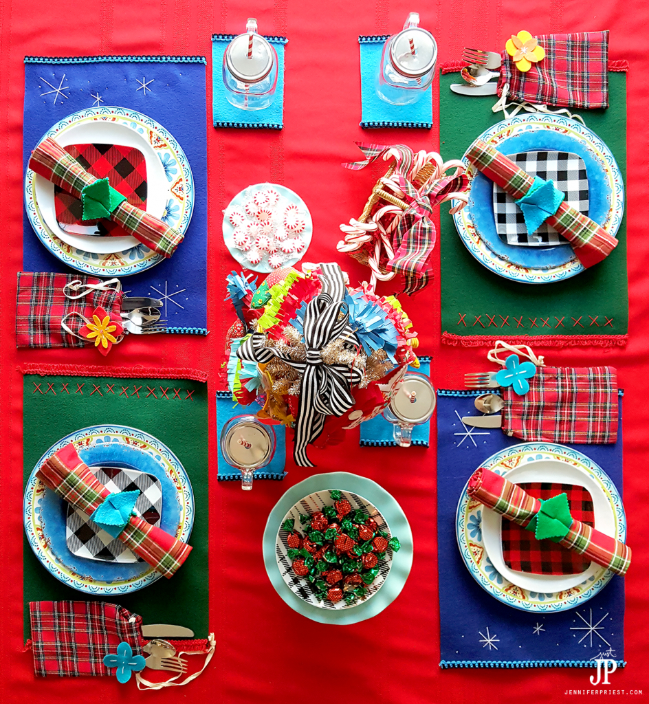 How to set up a festive Christmas table on a budget with things you ...