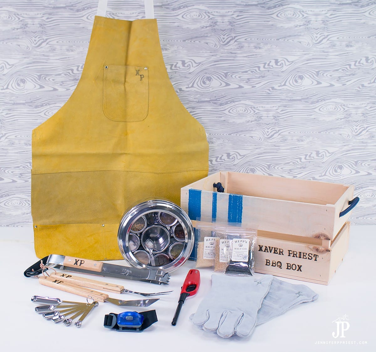 DIY Gift - How to make the ultimate grilling gift box - Handmade ...
